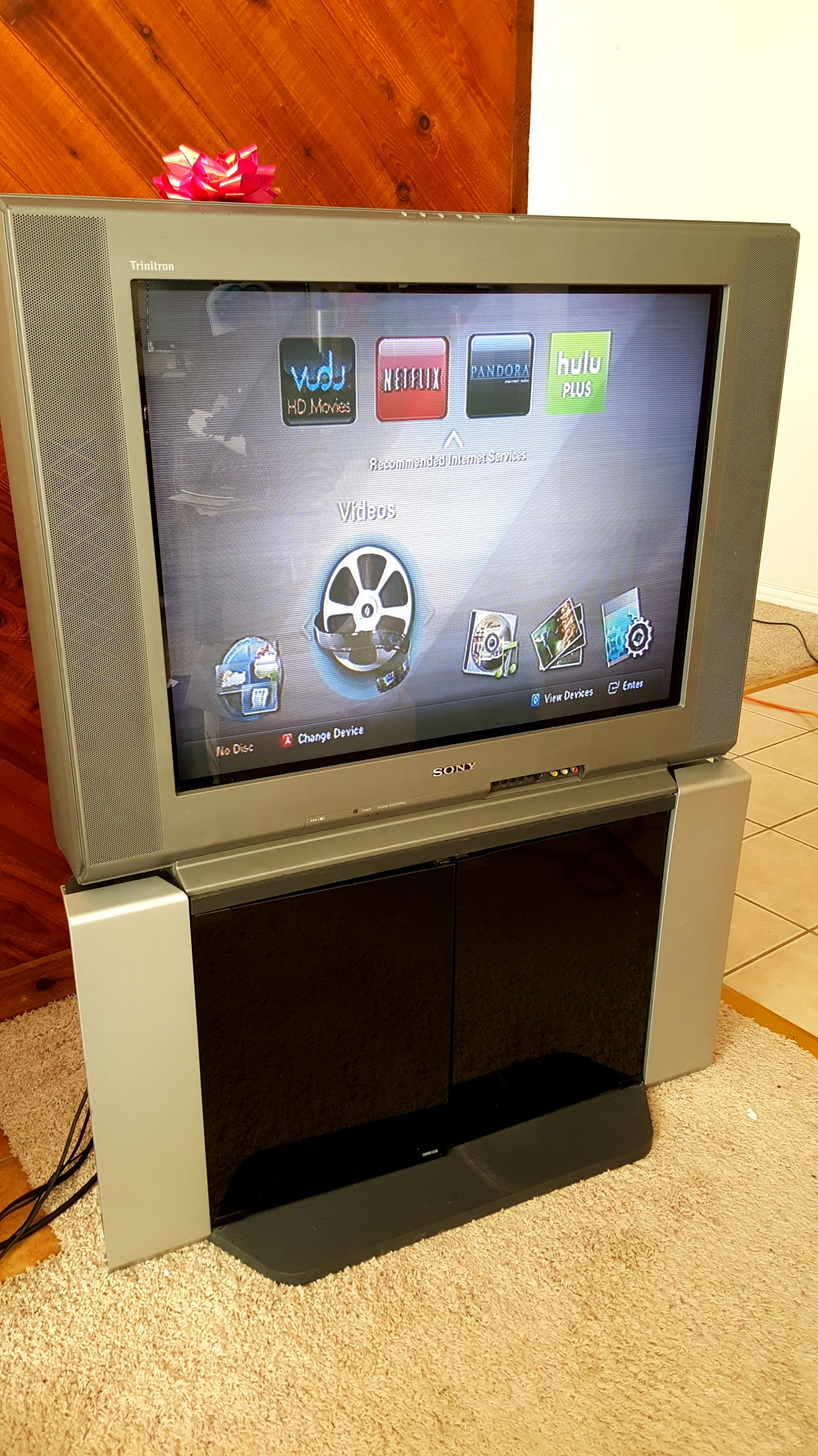 Sony Trinitron KV-32FS10 for Sale in Arlington, TX - OfferUp