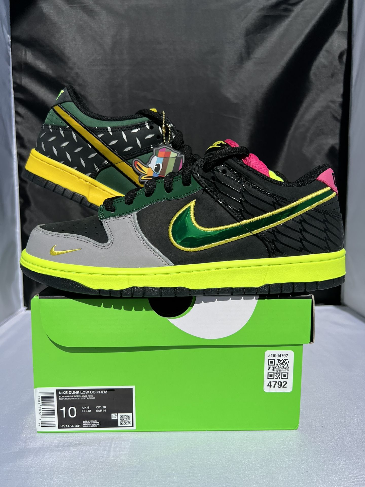 Nike Dunk Low Oregon Duck SB Travis Nigel Awake for Sale in Fort ...