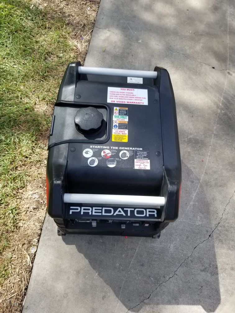 Predator 3500 watts inverter generator super quiet for Sale in Houston ...