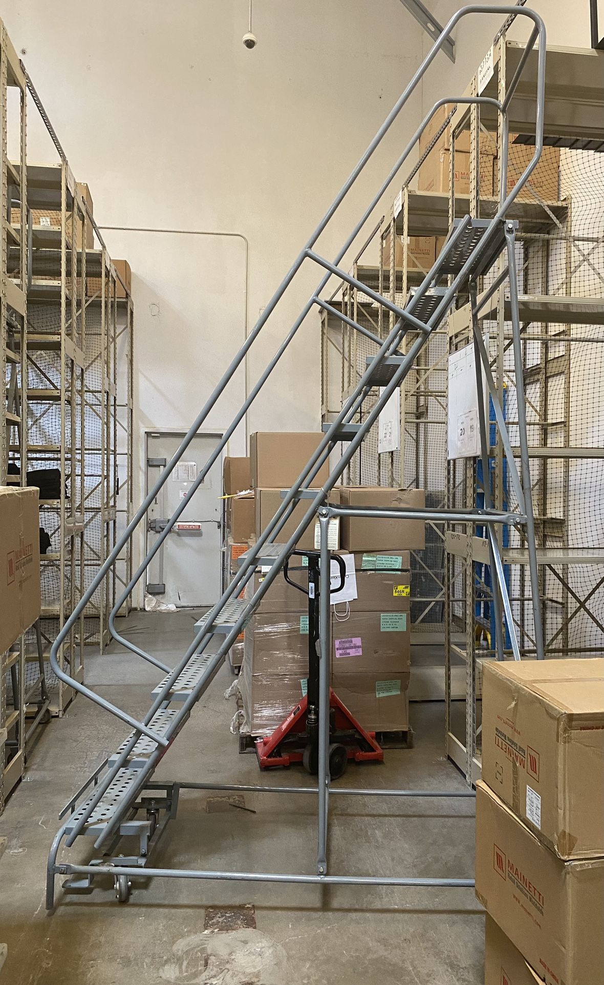 10 Step Rolling Safety Ladder for Sale in Las Vegas, NV - OfferUp