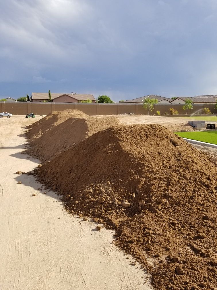 Clean fill dirt all valley $$ for Sale in Phoenix, AZ - OfferUp