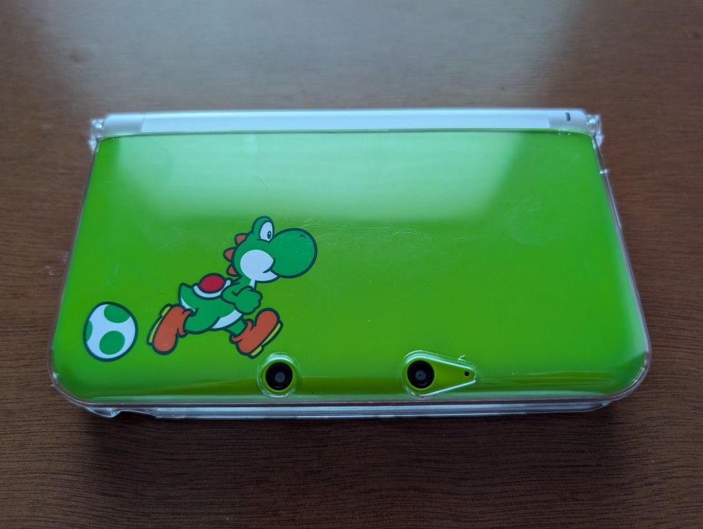 Yoshi Nintendo 3DS XL - 64 GB SD for Sale in San Diego, CA - OfferUp