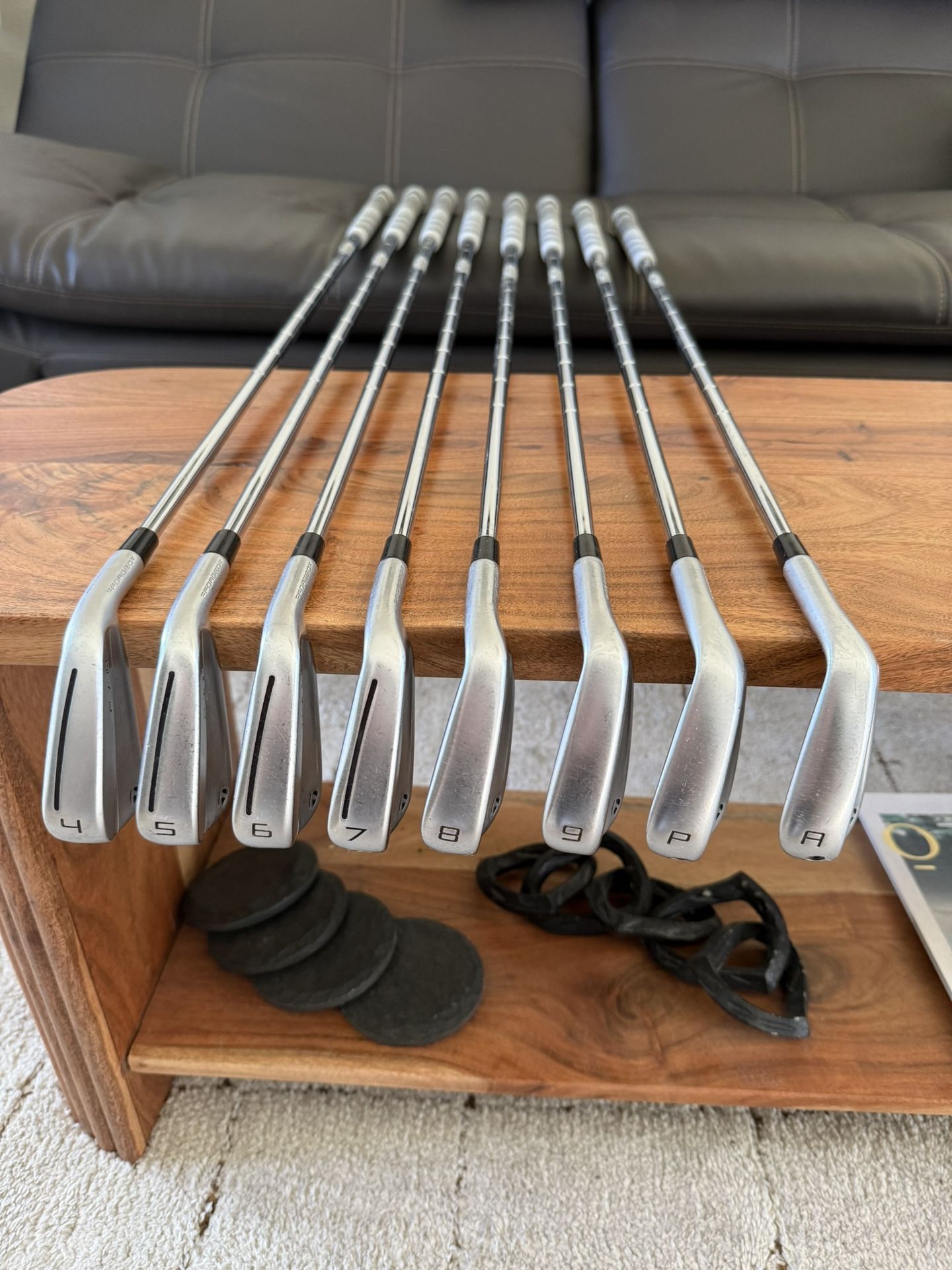 Taylormade P790 Irons for Sale in Carlsbad, CA - OfferUp