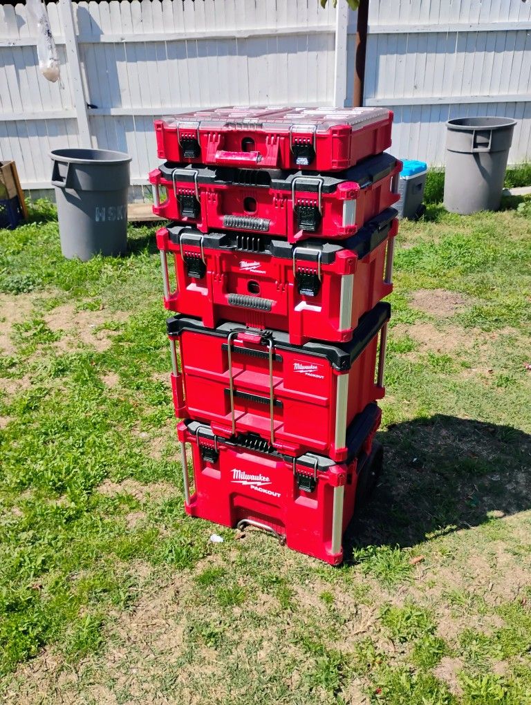 Milwaukee Pack out Boxes for Sale in Compton, CA - OfferUp