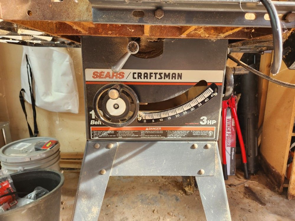 10 Inch Craftsman Table Saw for Sale in Puyallup, WA - OfferUp