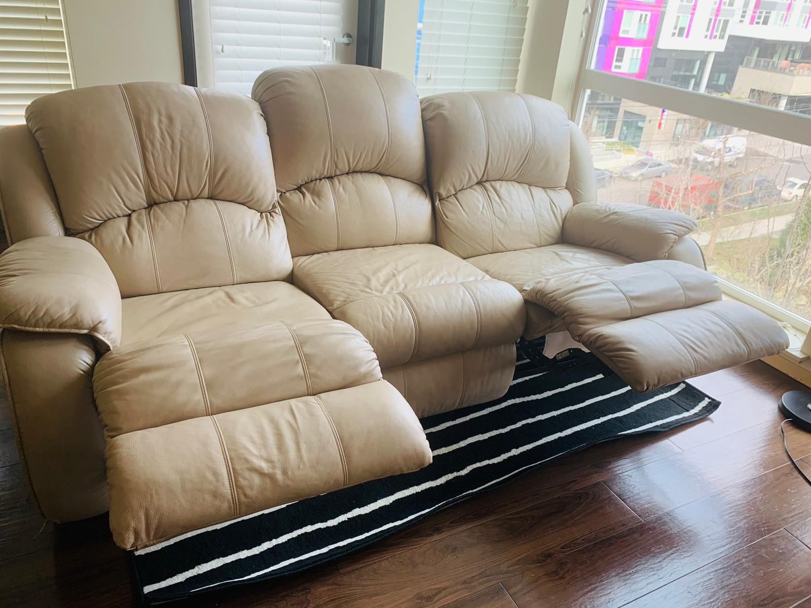 Recliner couch (Moving out sale) for Sale in Seattle, WA - OfferUp