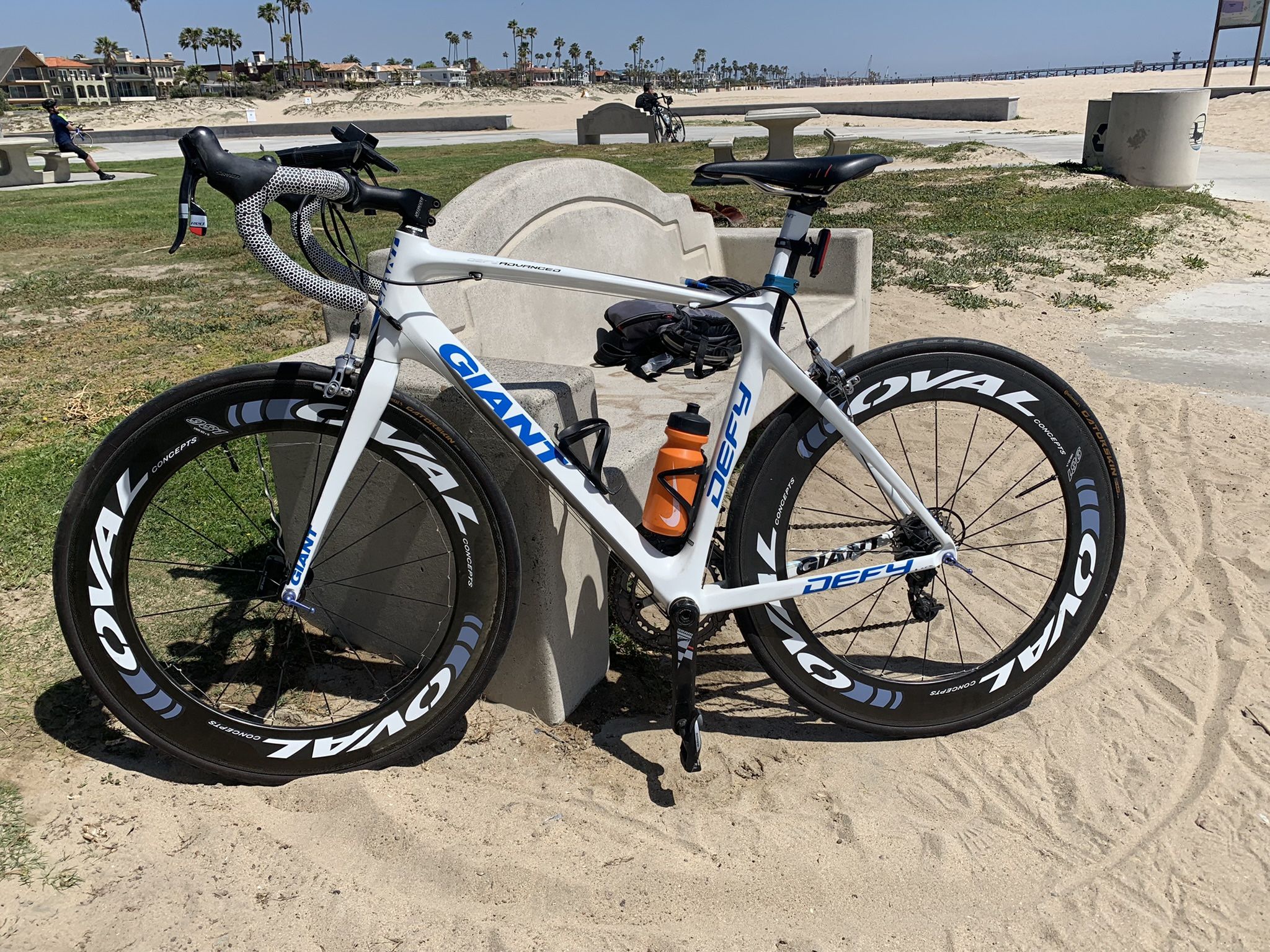 Giant DEFY Advanced Carbon for Sale in Covina, CA - OfferUp
