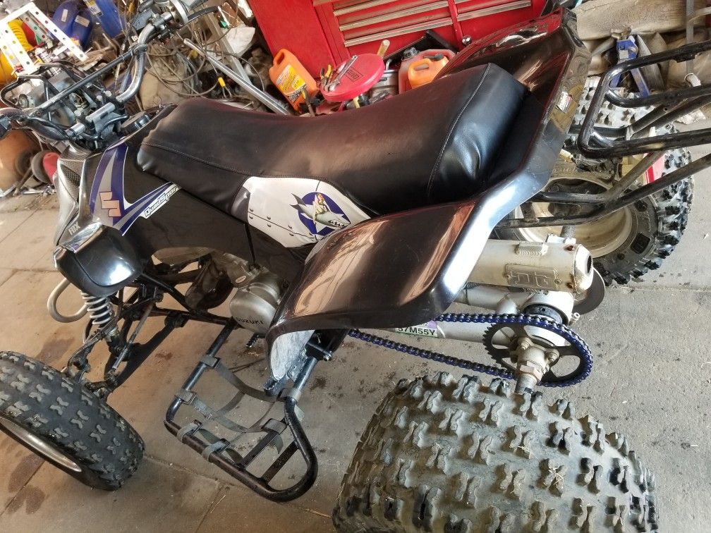 86 Suzuki lt250r for Sale in San Bernardino, CA - OfferUp
