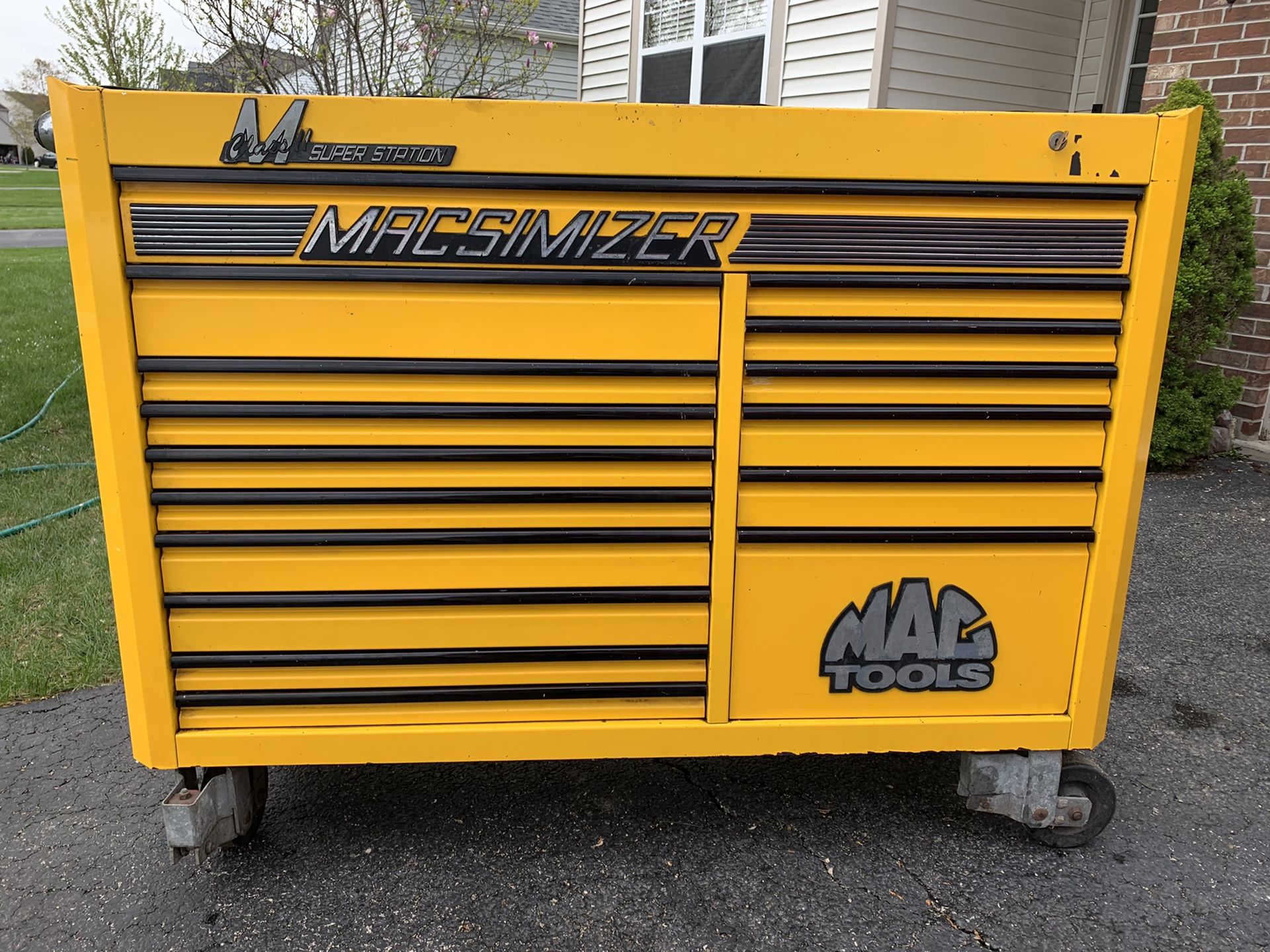 Mac Tools Macsimizer 16 drawer tool box for Sale in Plainfield, IL ...