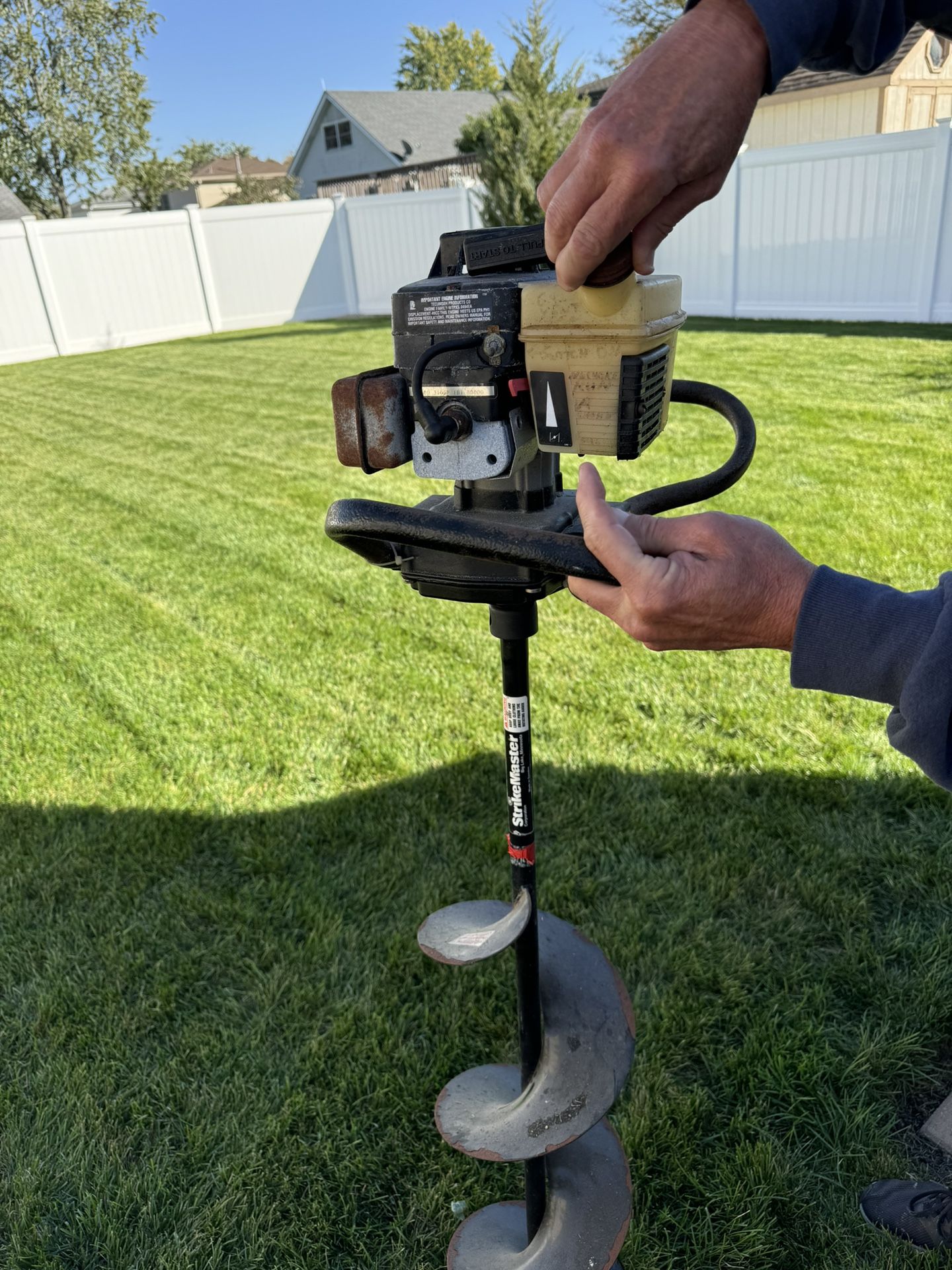 Strikemaster Tc300 10 Inch Gas Auger for Sale in Homer Glen, IL - OfferUp