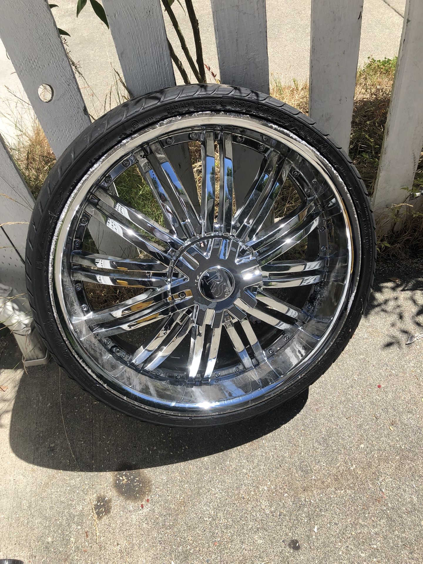 22 inch Chrome rims with tires for Sale in Seattle, WA - OfferUp