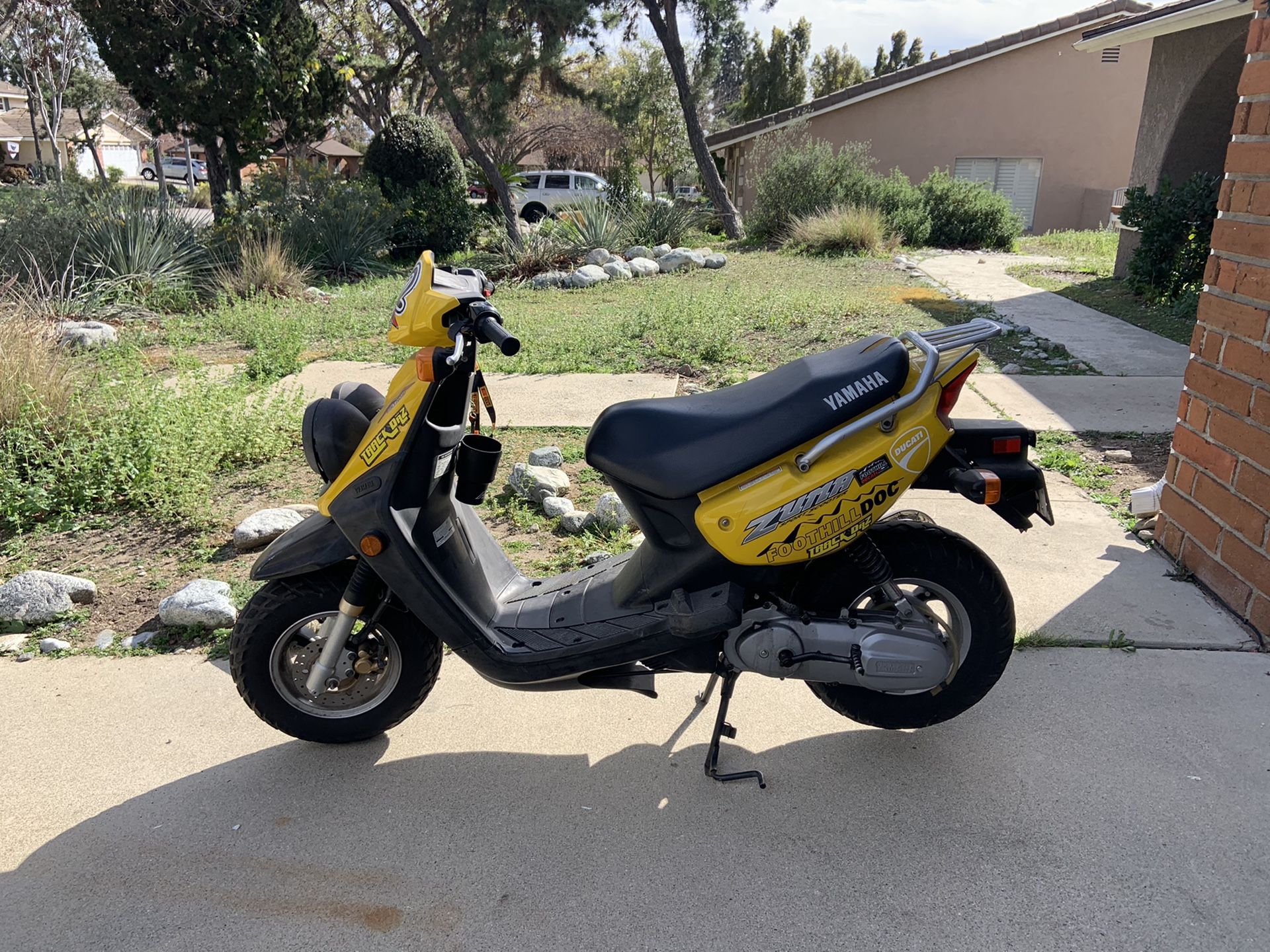 2002 Yamaha Zuma 50 2 stroke for Sale in Claremont, CA - OfferUp
