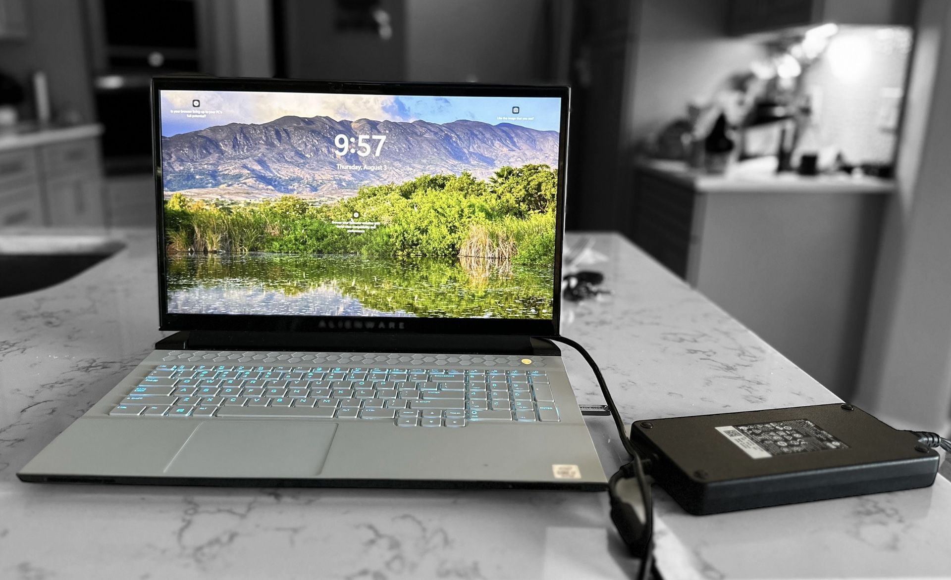 Alienware M17 R3 16gb Ram, 1tb Storage Intel i7 10th gen. NVIDIA Gforce ...