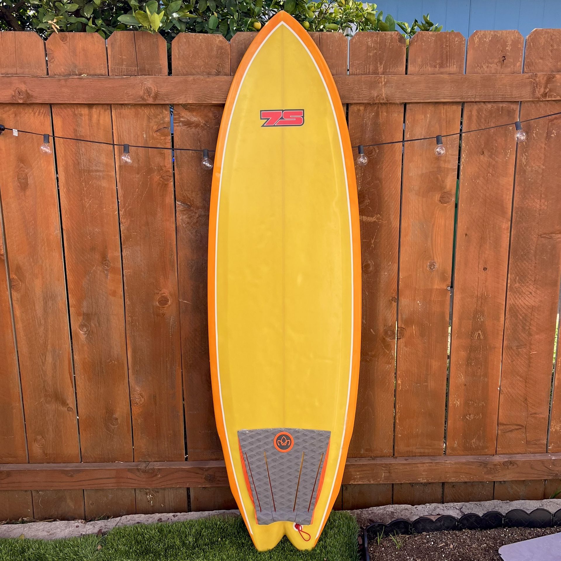 5’9 7S Super Fish Surfboard Surf Board Twin Fin (not Lost Rnf 96 ...