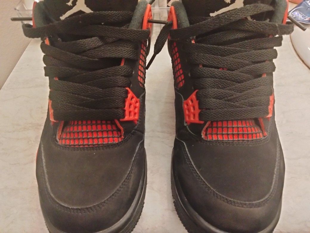 Jordan 4 Red Thunders for Sale in San Antonio, TX - OfferUp
