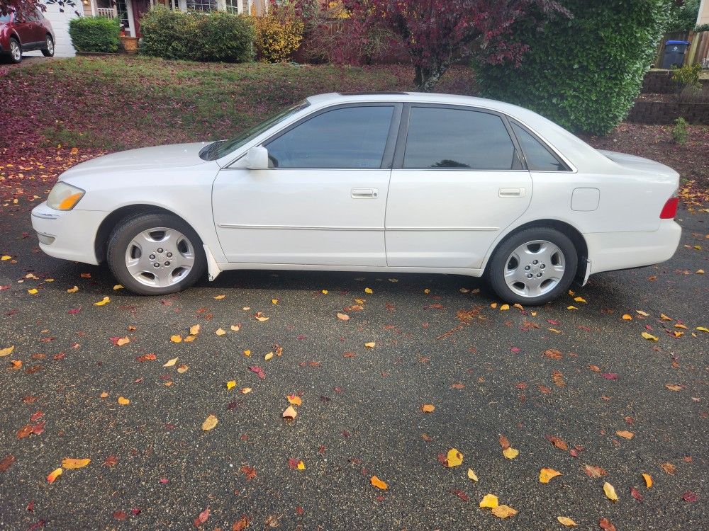 2004 Toyota Avalon for Sale in Bonney Lake, WA - OfferUp