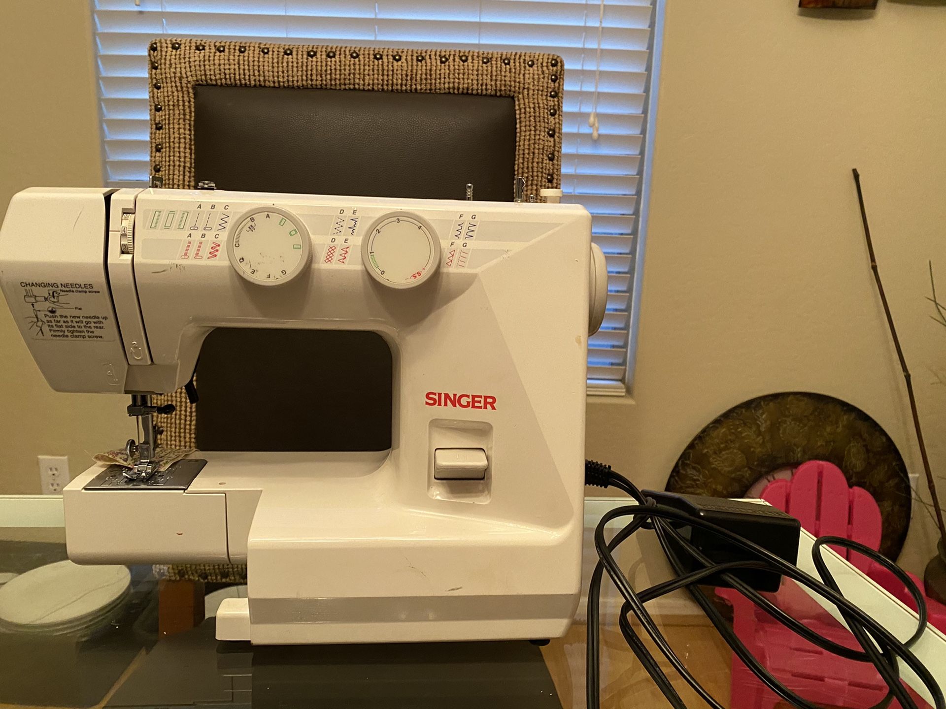 Sewing Machine- Singer 1301 for Sale in Chandler, AZ - OfferUp