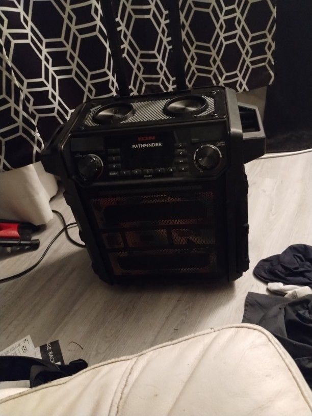 Ion Pathfinder Bluetooth Speaker for Sale in Honolulu, HI - OfferUp
