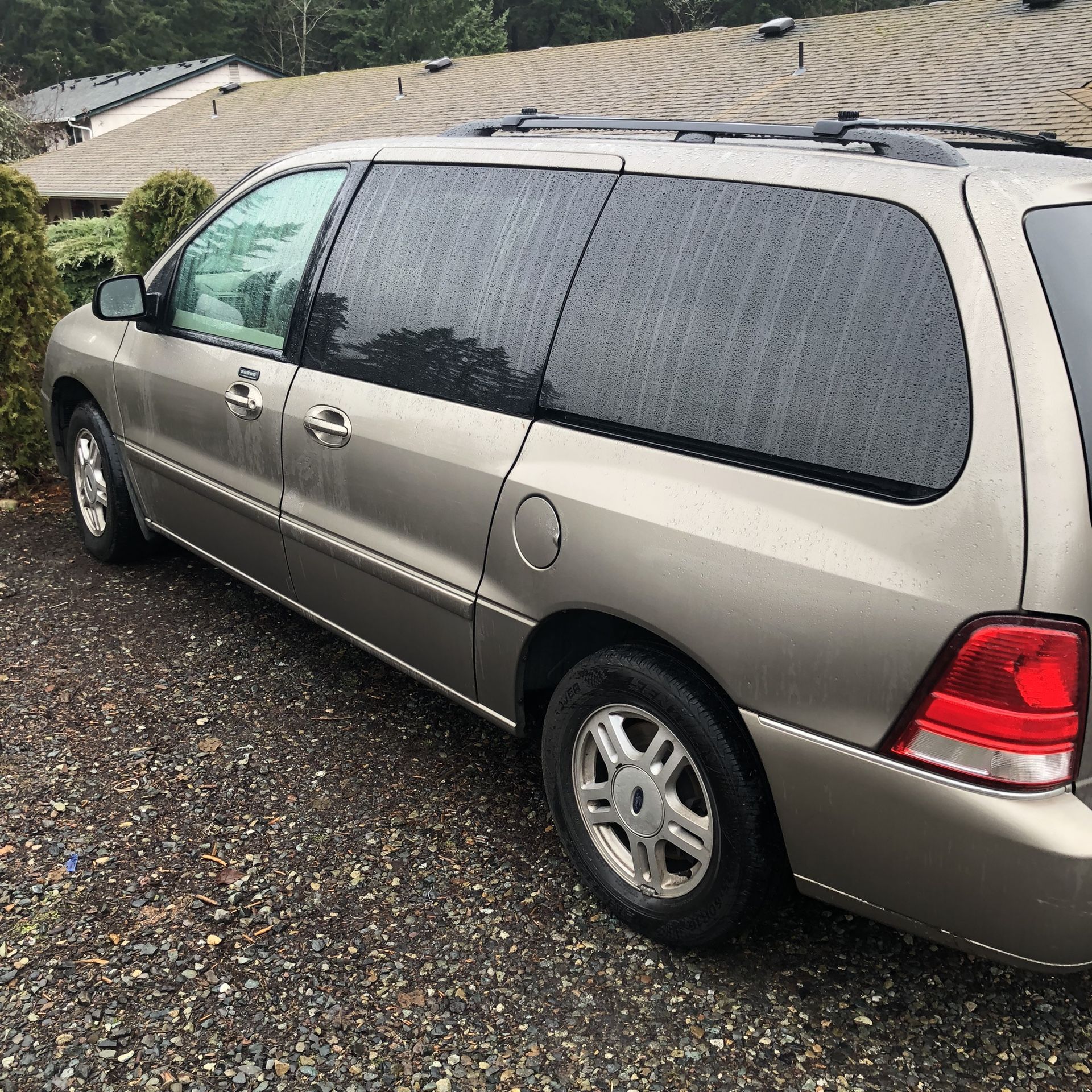 2004 Ford Freestar for Sale in Puyallup, WA - OfferUp