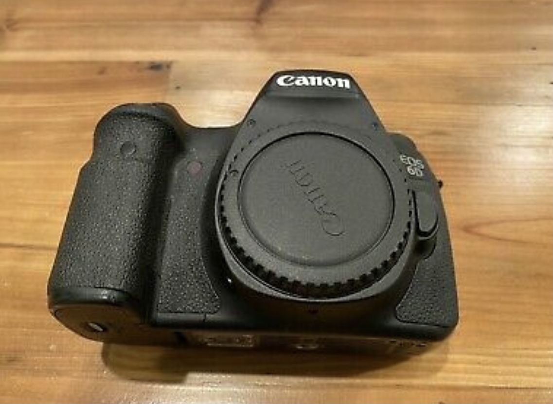 Canon Camera EOS Black for Sale in New York, NY - OfferUp