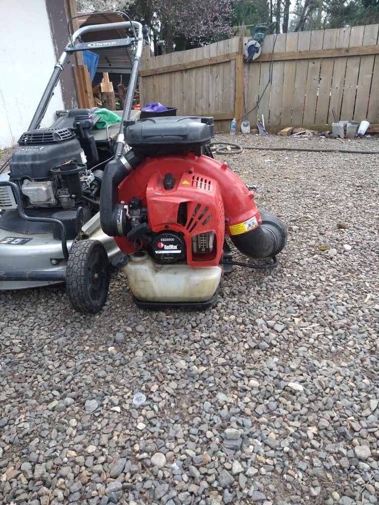 Redmax Ebz8500 Blower for Sale in Tacoma, WA - OfferUp