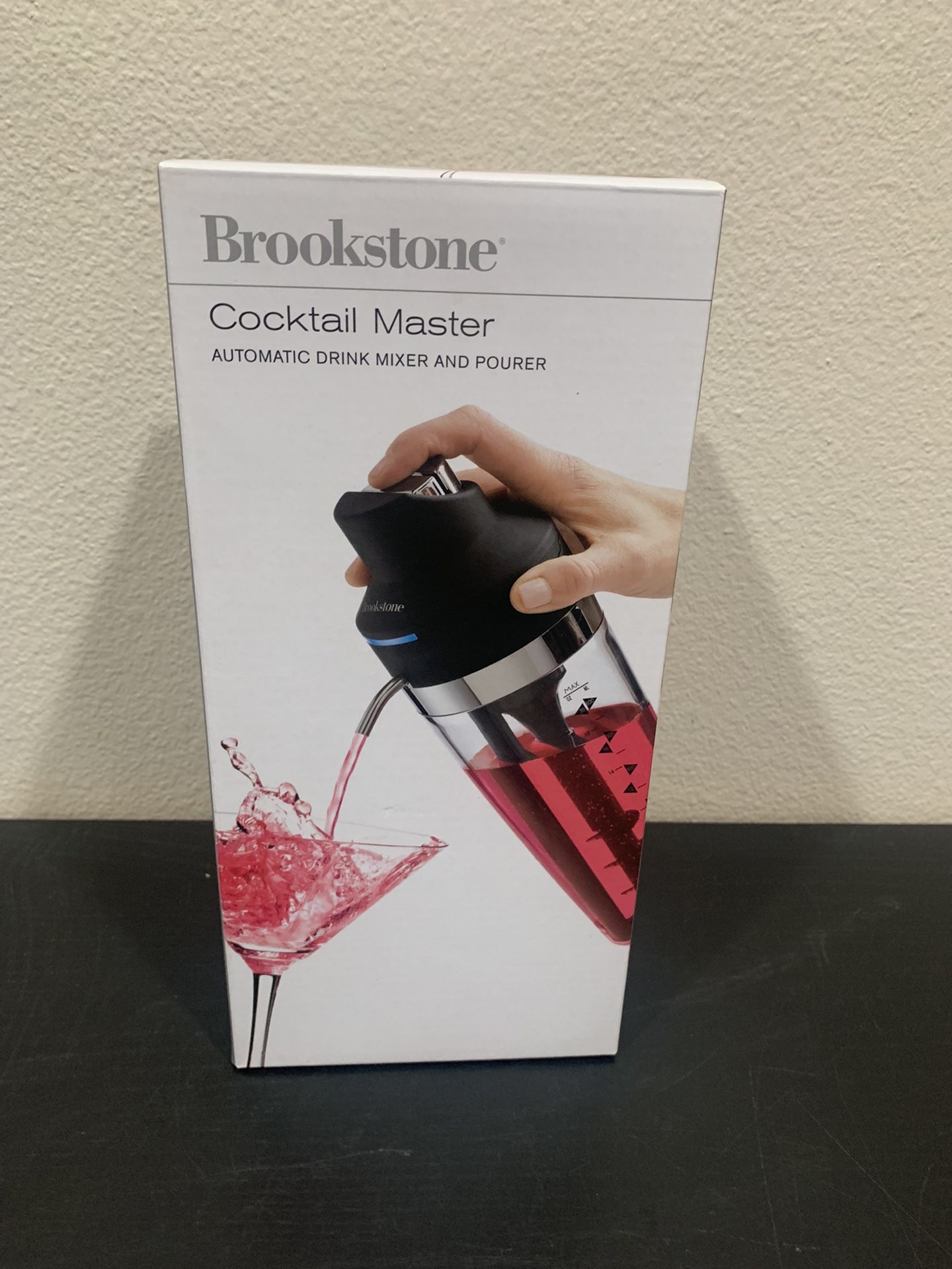 NEW Brookstone Cocktail Master Scale Automatic Drink Mixer/Pourer for ...