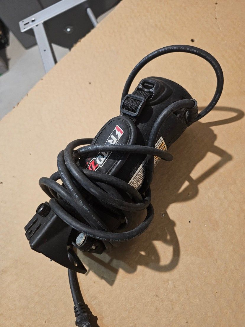 Rotozip Rz1 Rotary Tool Bosch for Sale in Glendale, AZ - OfferUp
