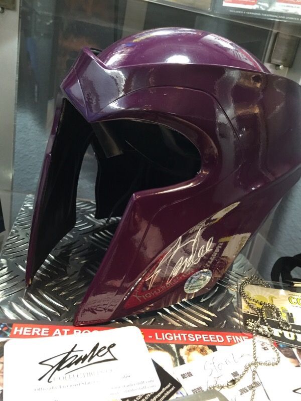 Magneto Helmet