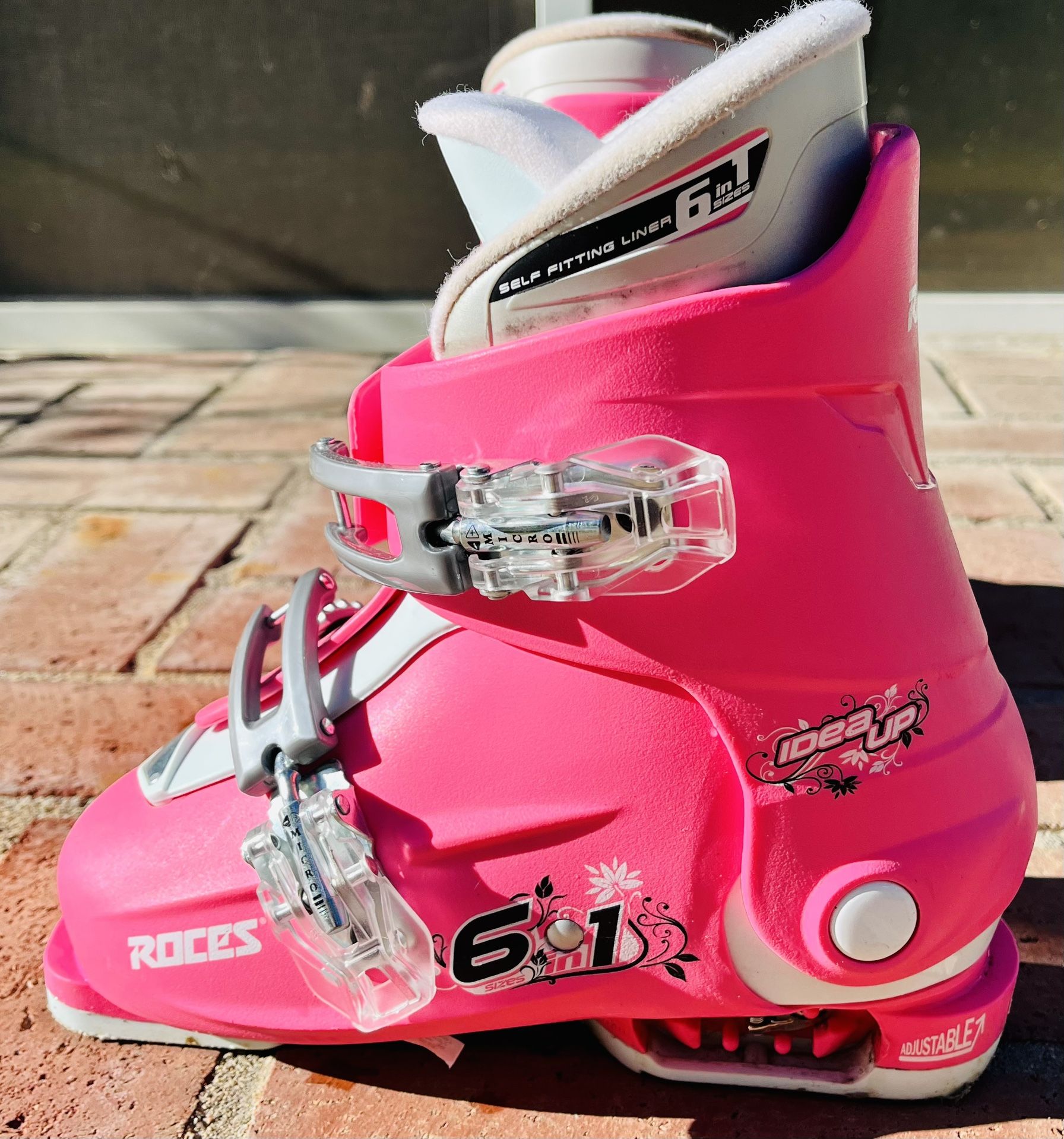 Ski Boots (Kids - ROCES 6 N 1 / Used twice) for Sale in Highland, CA ...