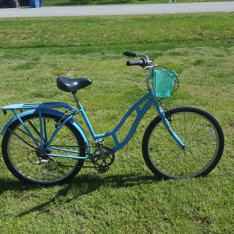 vintage Schwinn Clairmont 7 Speed women s cruiser 26 wheels 18 frame for Sale in Chesapeake VA OfferUp