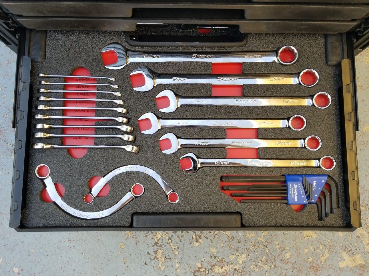 New Snap On GMTK General Mechanic's Maintenance Military Tool Set Kit 8 ...