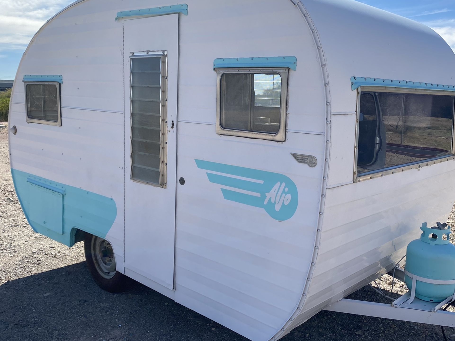 1957 Aljo Canned Ham Travel Trailer for Sale in Cave Creek, AZ - OfferUp