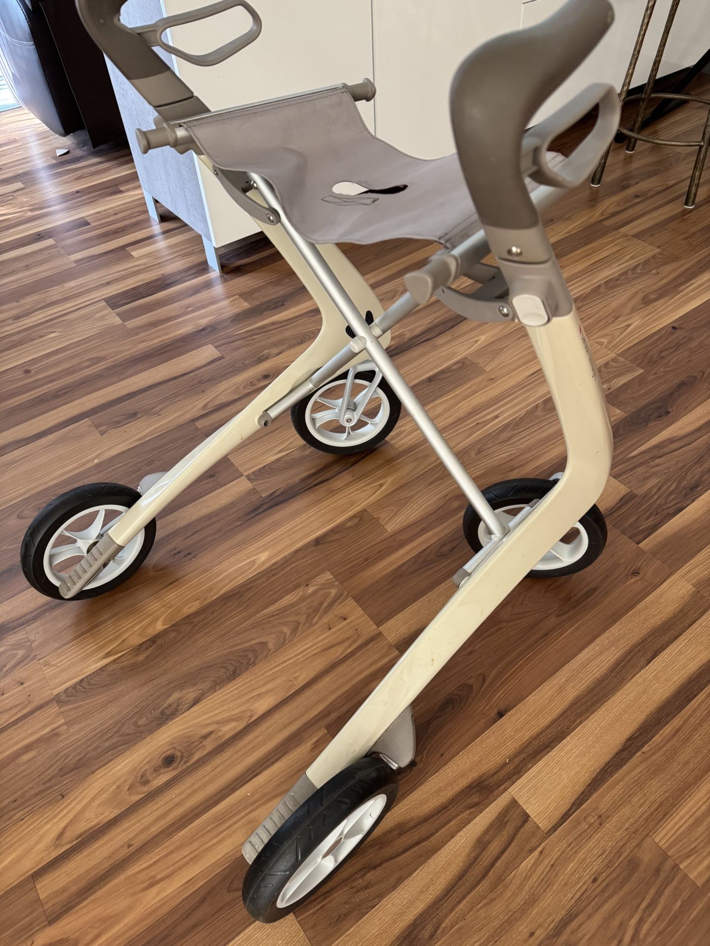 Modern Ultralight Rollator Walker For Adults for Sale in Northbrook, IL ...