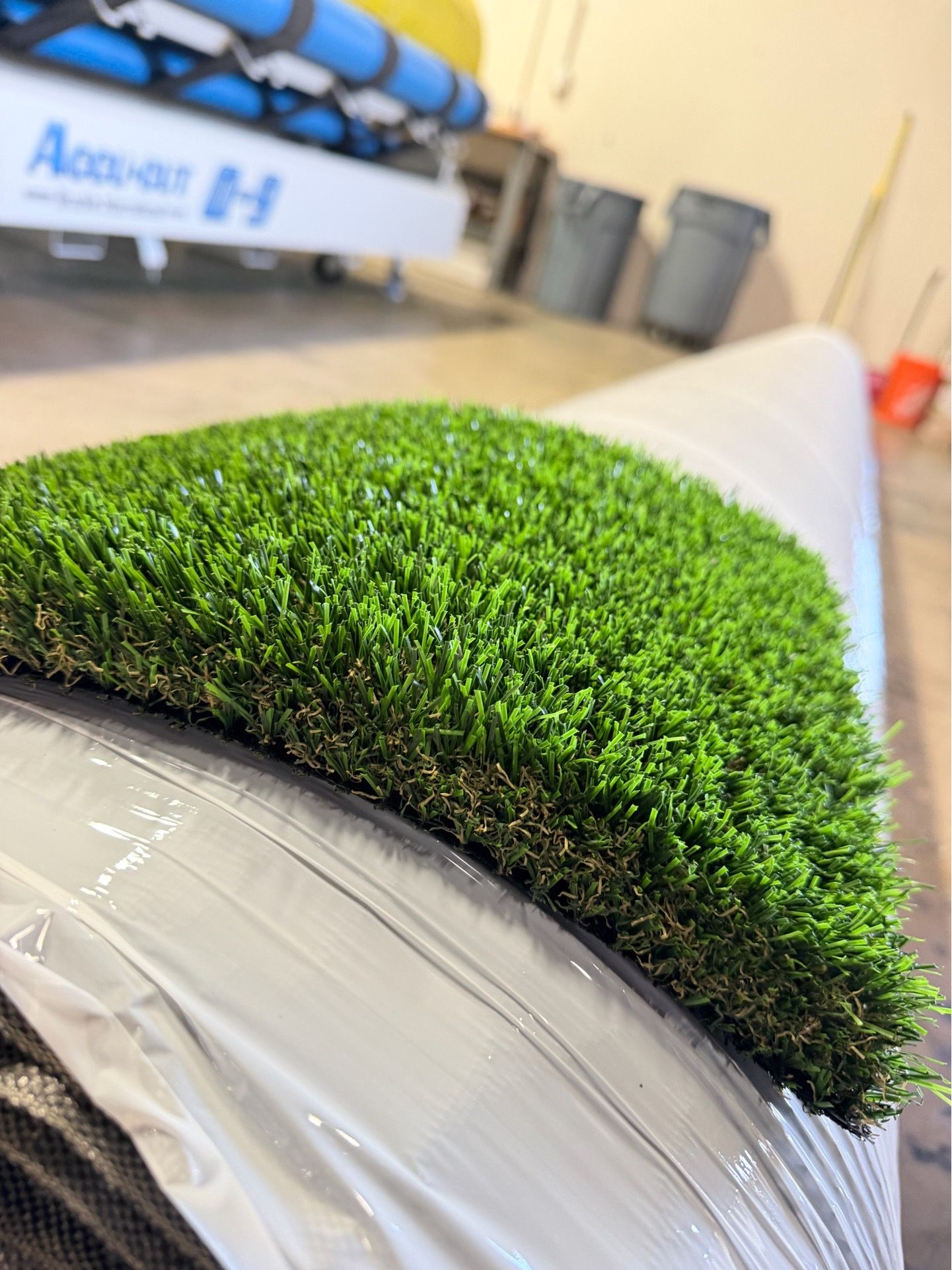 600sqf Roll Spring 86oz Turf Synthetic Grass for Sale in San Diego, CA ...