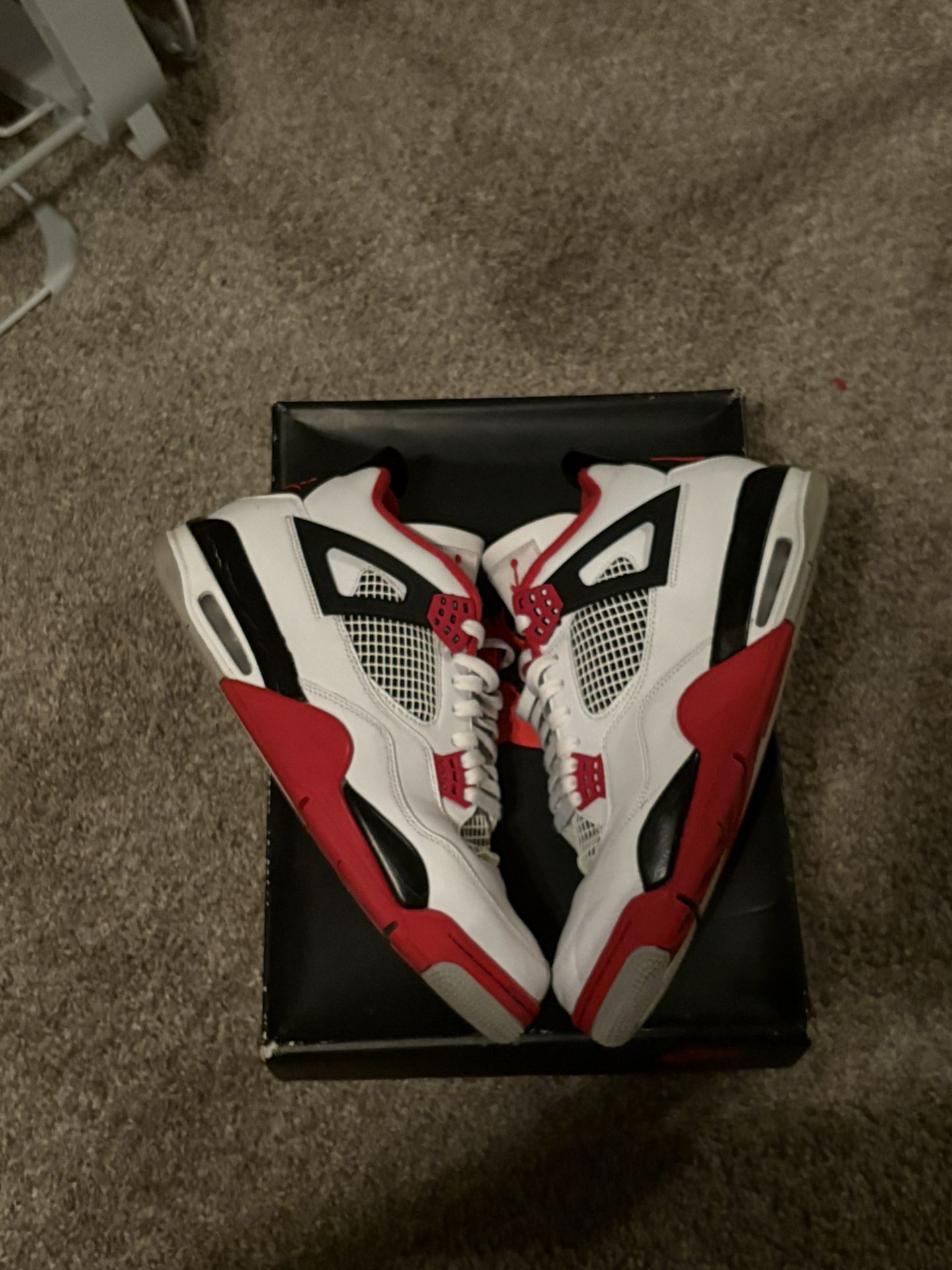Jordan 4 Fire Red Size 12 for Sale in Henderson, NV - OfferUp