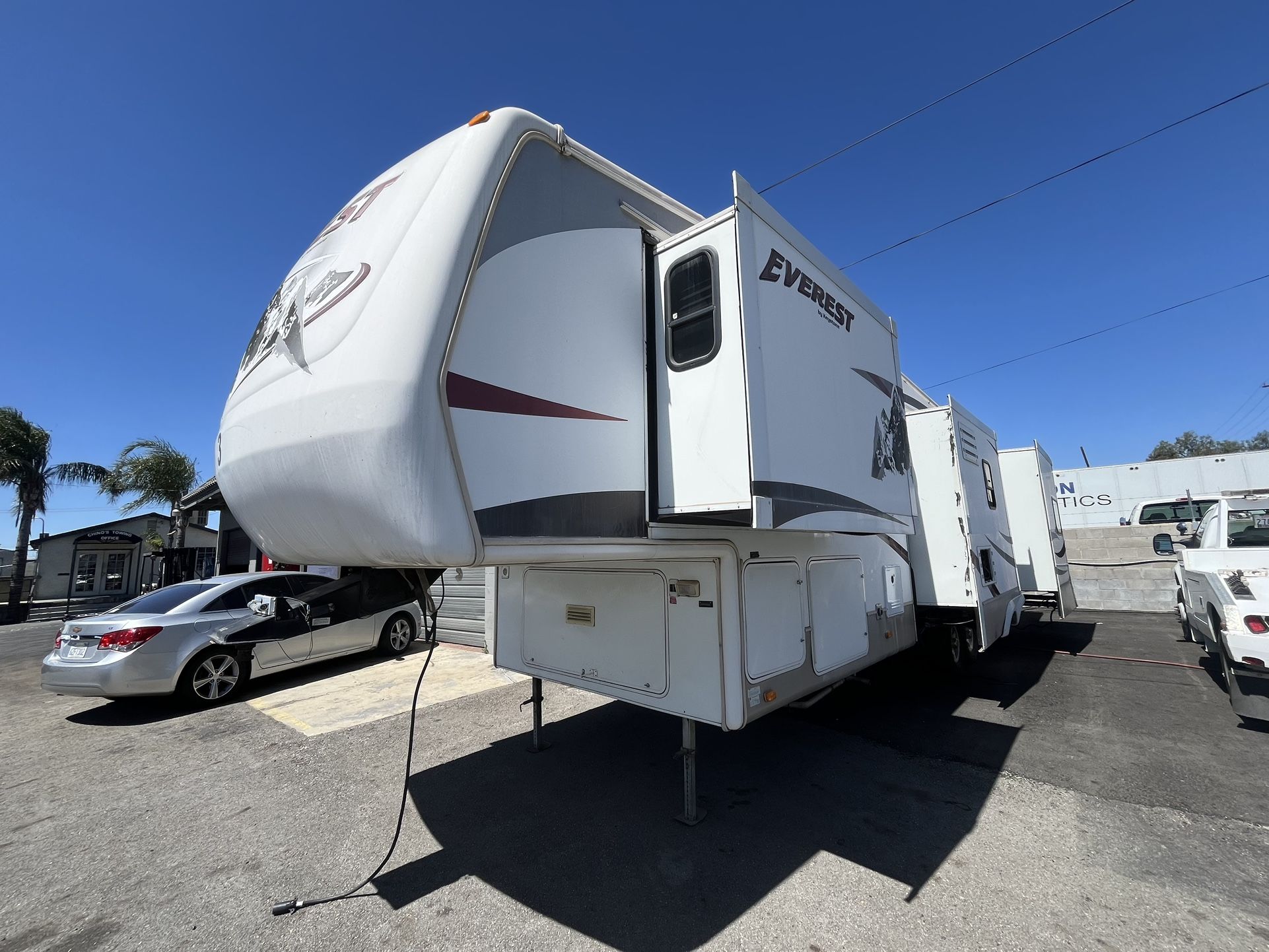 2008 Keystone Everest for Sale in Grand Terrace, CA - OfferUp