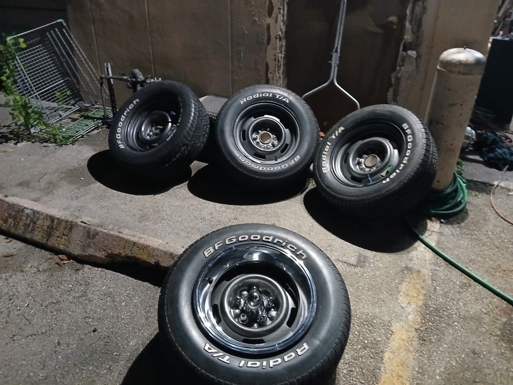 Chevy Hot Rod Rims 5x4.75 Steelies Chrome Spider Caps Rally Wheels ...