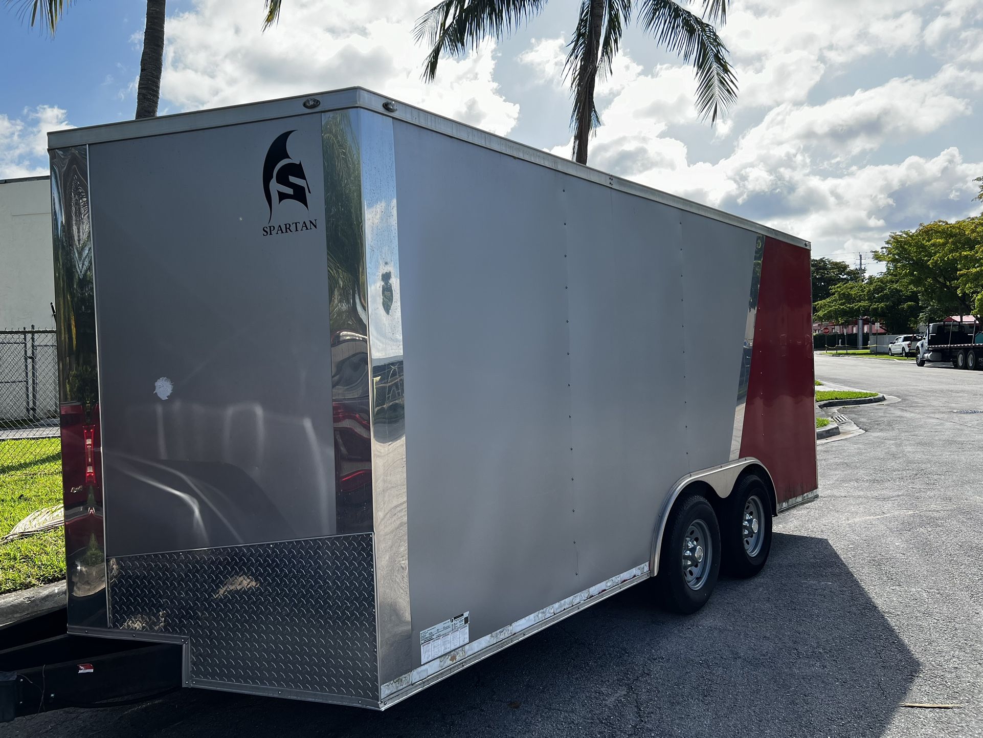 2018 Spartan Enclosed Wide Trailer for Sale in Miami, FL - OfferUp