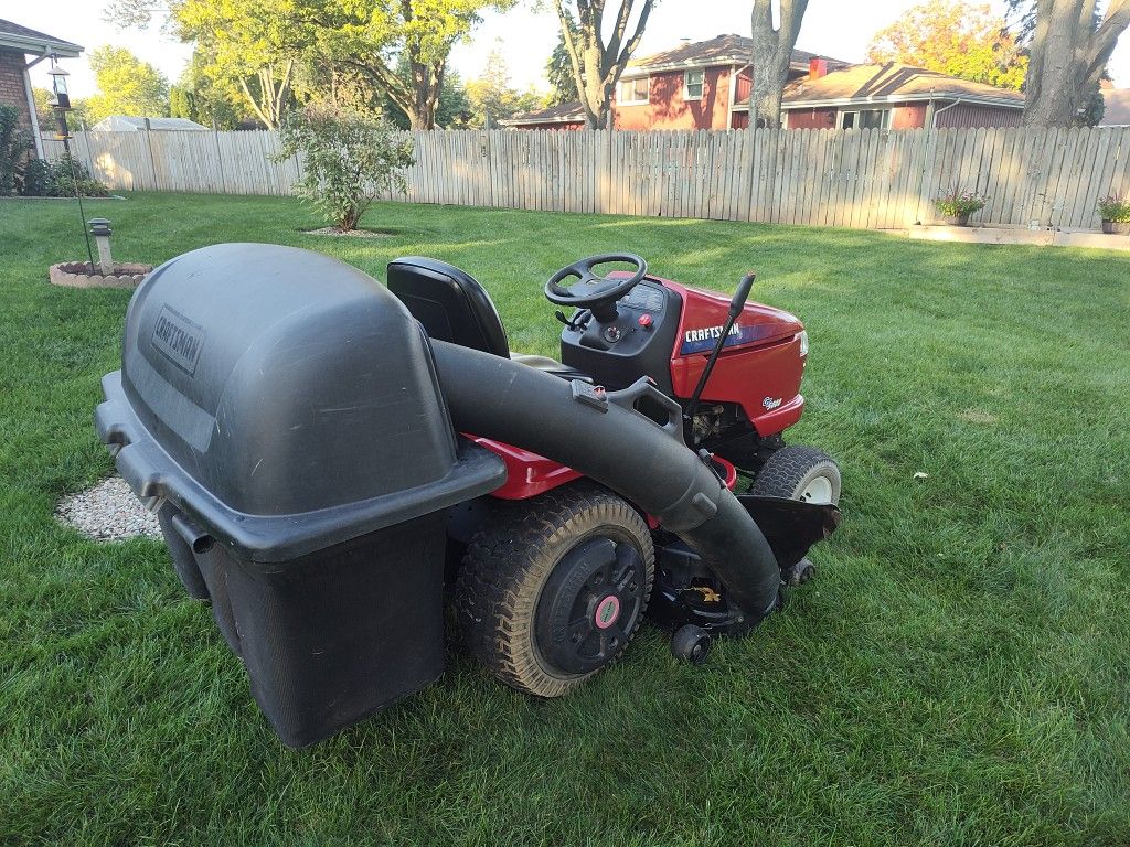 Craftsman Gt5000 for Sale in Homer Glen, IL - OfferUp