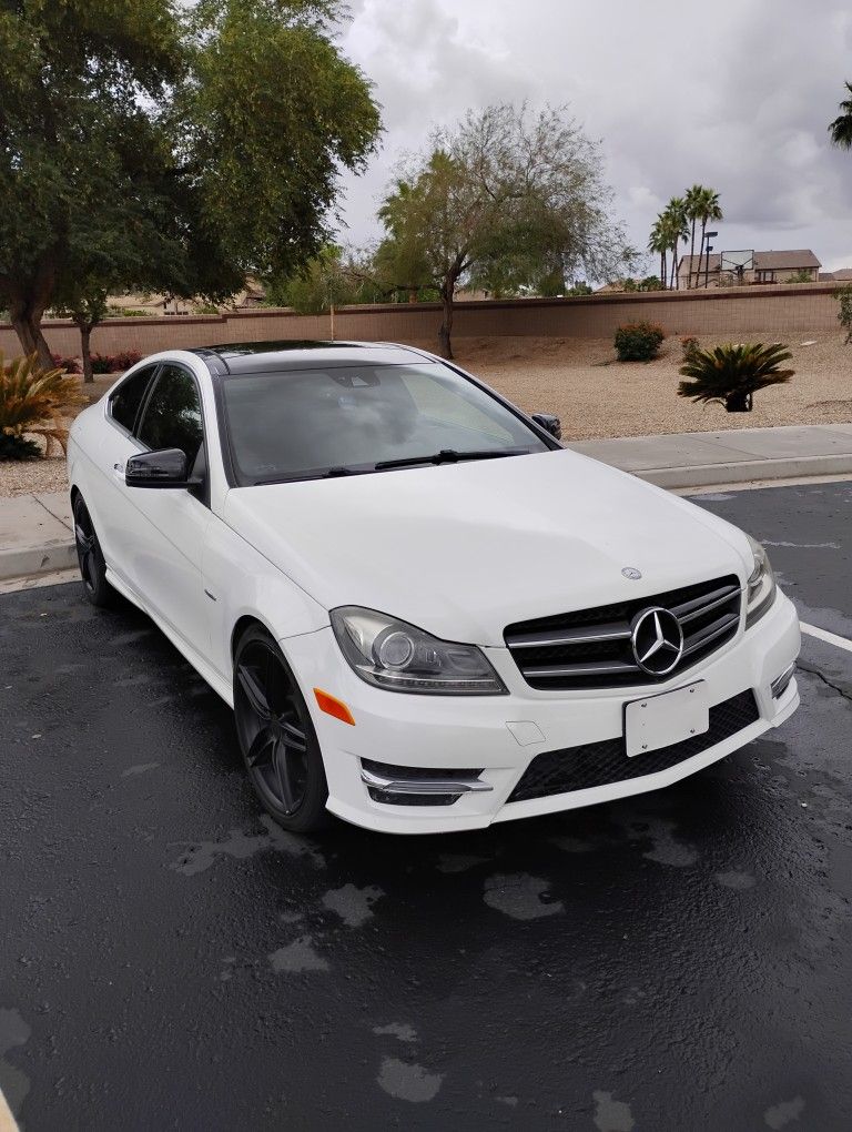 2014 Mercedes-Benz C-Class for Sale in Sun City, AZ - OfferUp