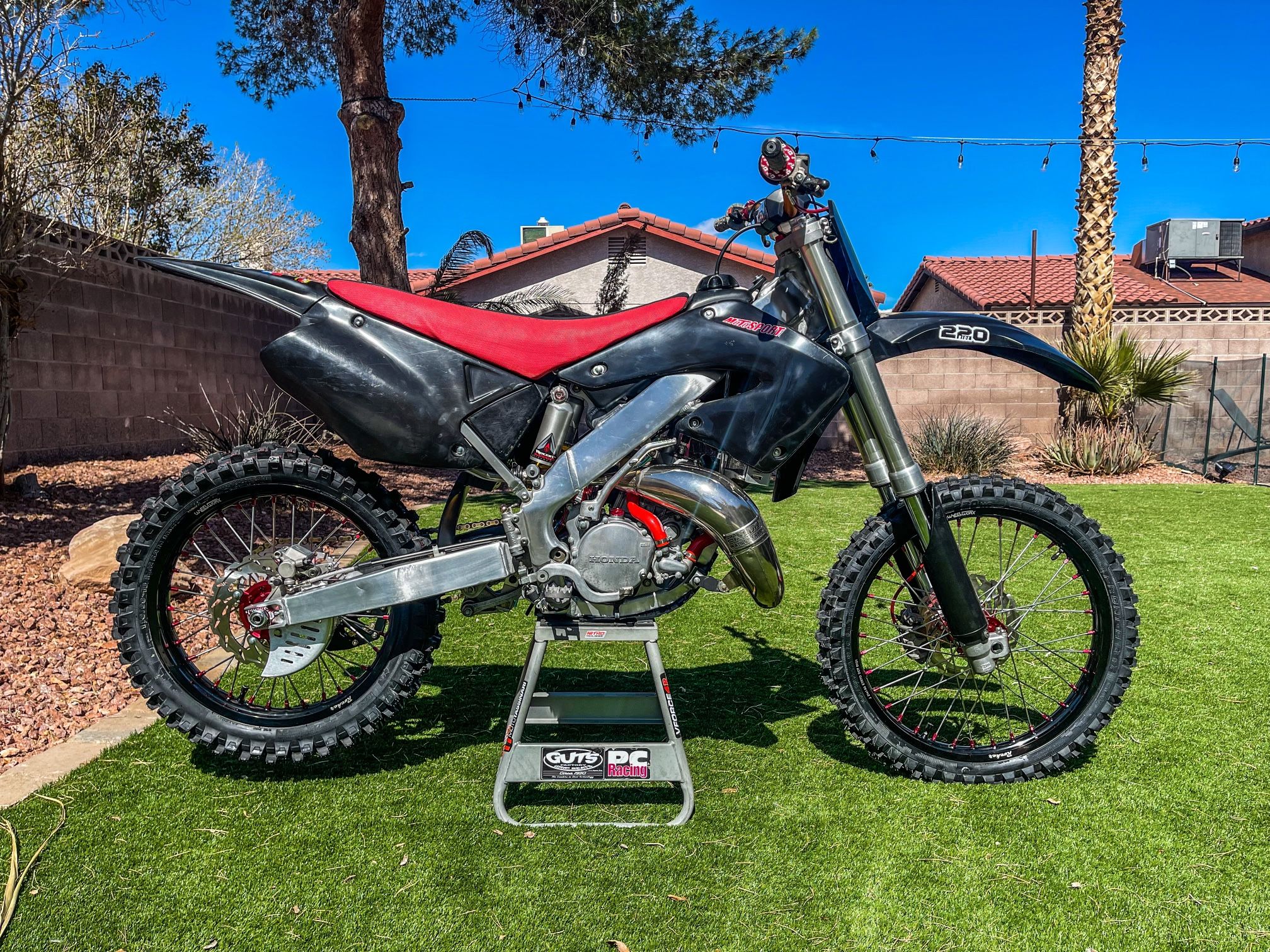 2001 Honda CR125R for Sale in Las Vegas, NV - OfferUp