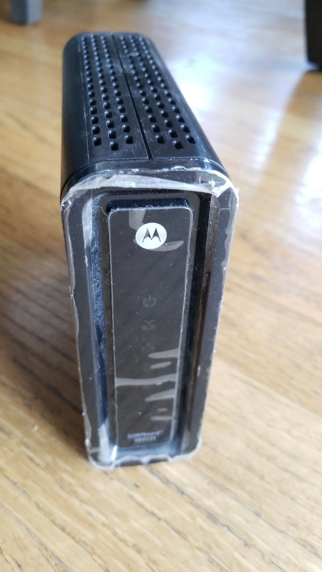 Arris Surfboard SB6121 Modem - Comcast Xfinity for Sale in Seattle, WA ...