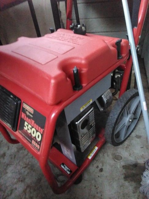 GENERAC GENERATOR 8500 SURGE 5500 WATT for Sale in Tucson, AZ - OfferUp