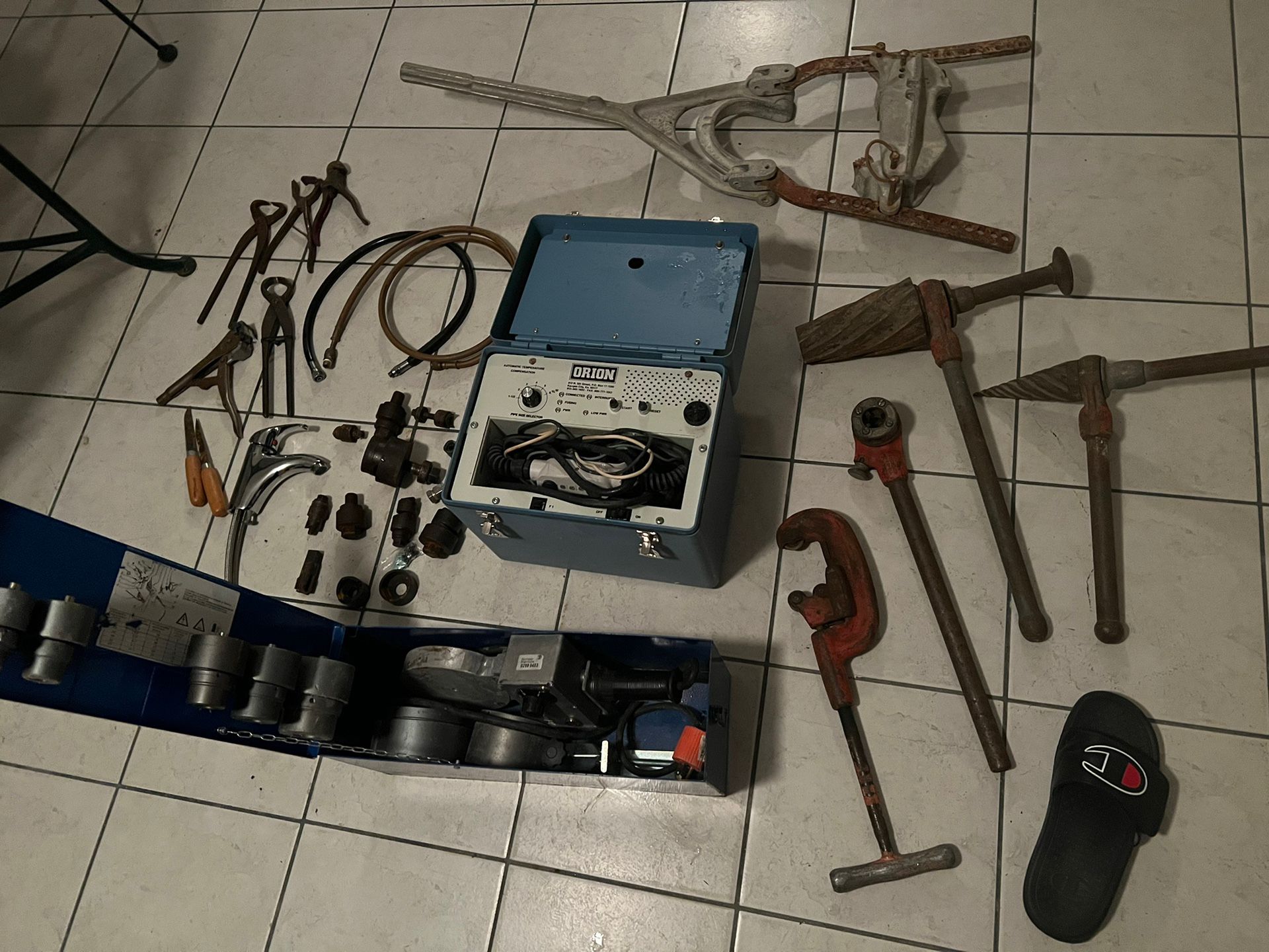 Lot Of Pro Plumbing Tools - Ridgid Reamer Threader Puller PVC Pipe ...