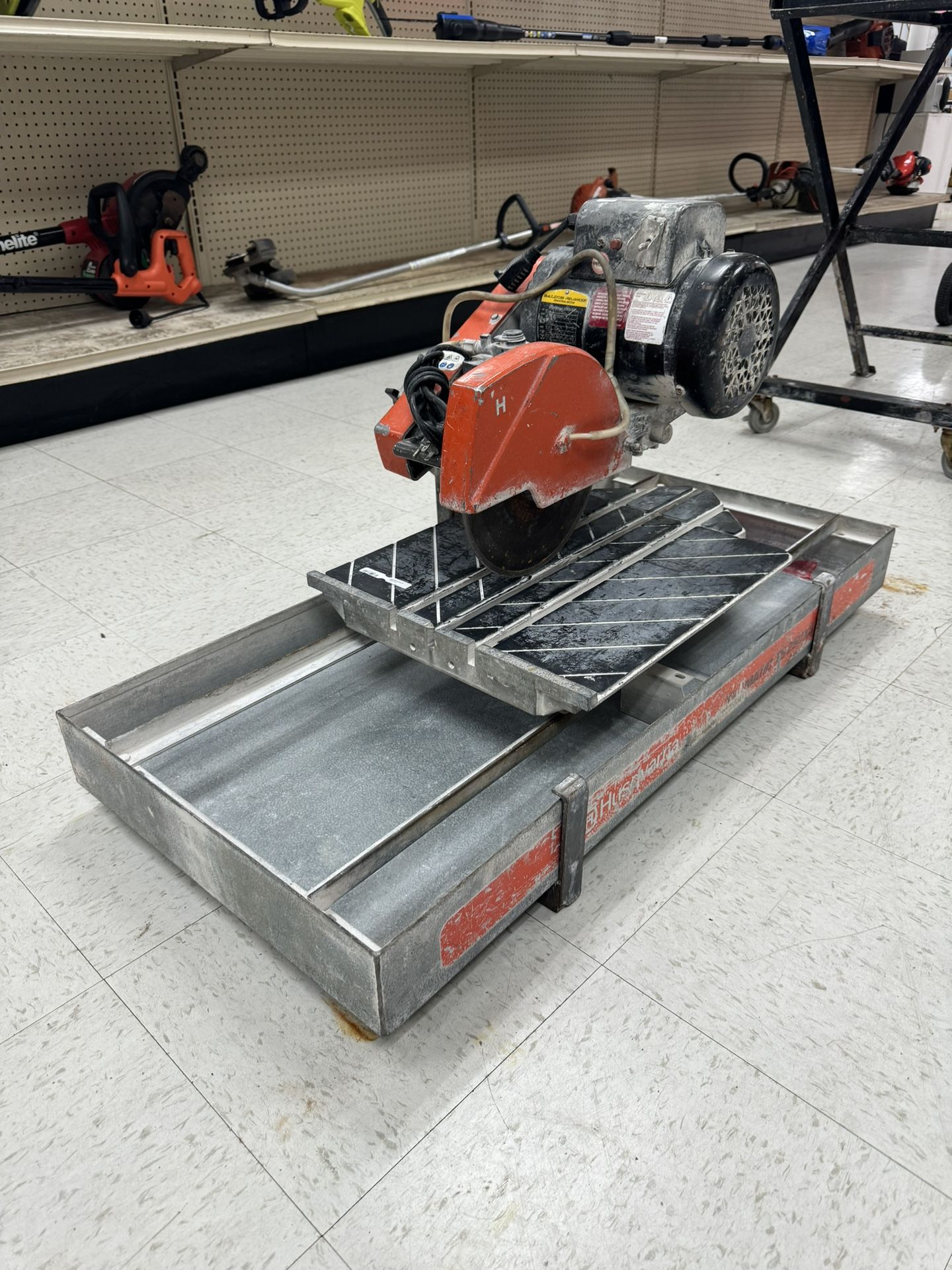 Husqvarna TS250X3 WetSaw w NO Stand for Sale in Houston TX OfferUp