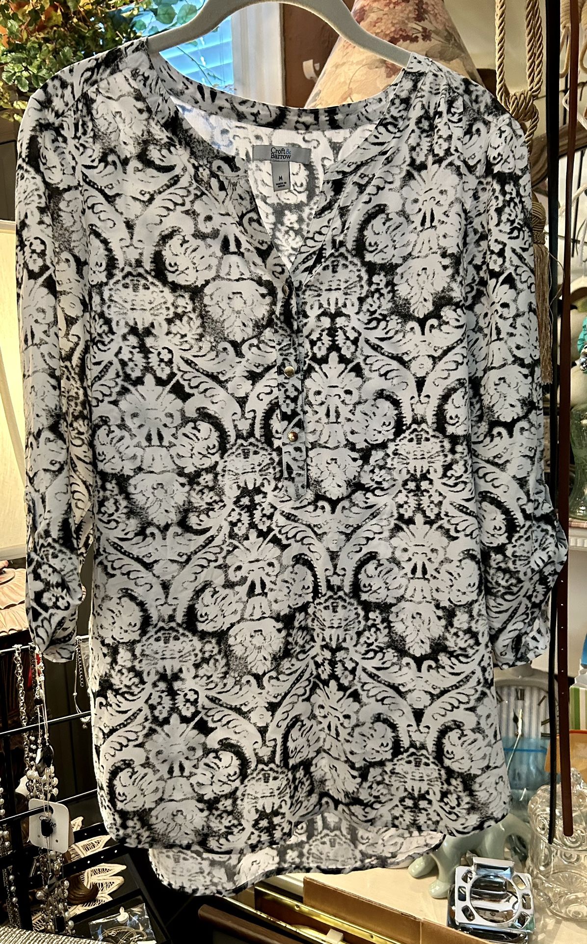 Ladies Medium Croft & Barrow 3/4 Sleeve B@W Tunic for Sale in St. Louis ...