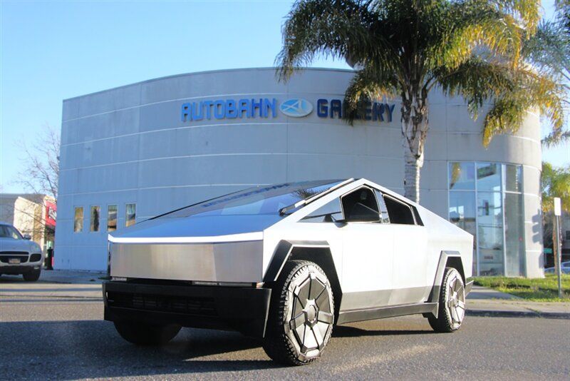 2024 Tesla Cybertruck FOUNDATION SERIES for Sale in Dublin, CA - OfferUp