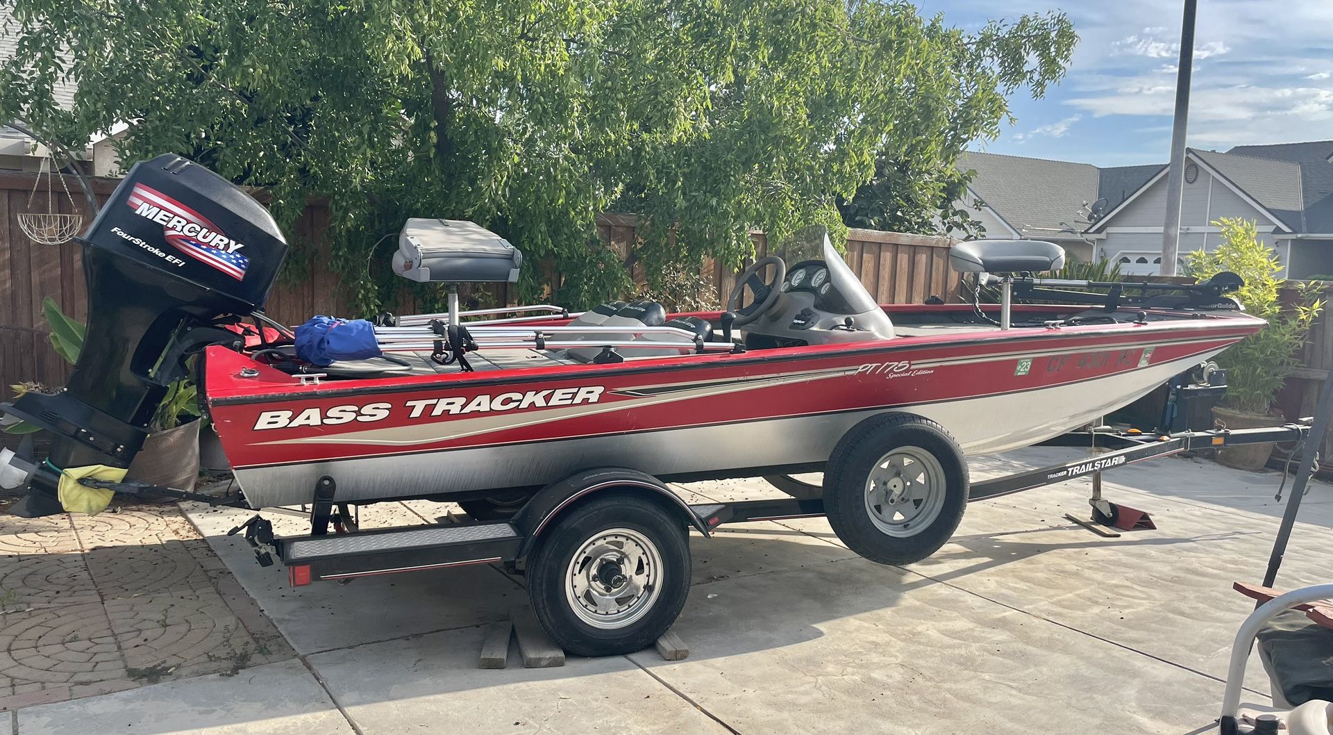 2004 Bass Tracker 175 Special addition for Sale in Fresno, CA - OfferUp