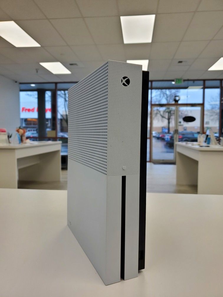 Microsoft Xbox One S Gaming Console -90 Day Warranty-$1 DOWN AVAILABLE ...