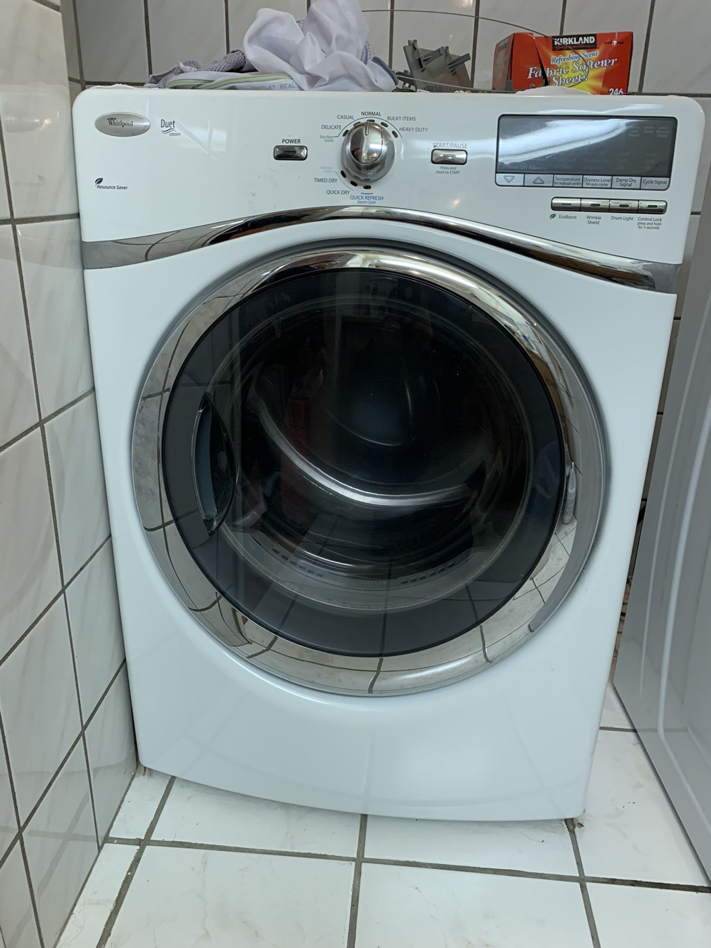 Whirlpool Steam Dryer w/ broken washer for Sale in Oakland, CA - OfferUp